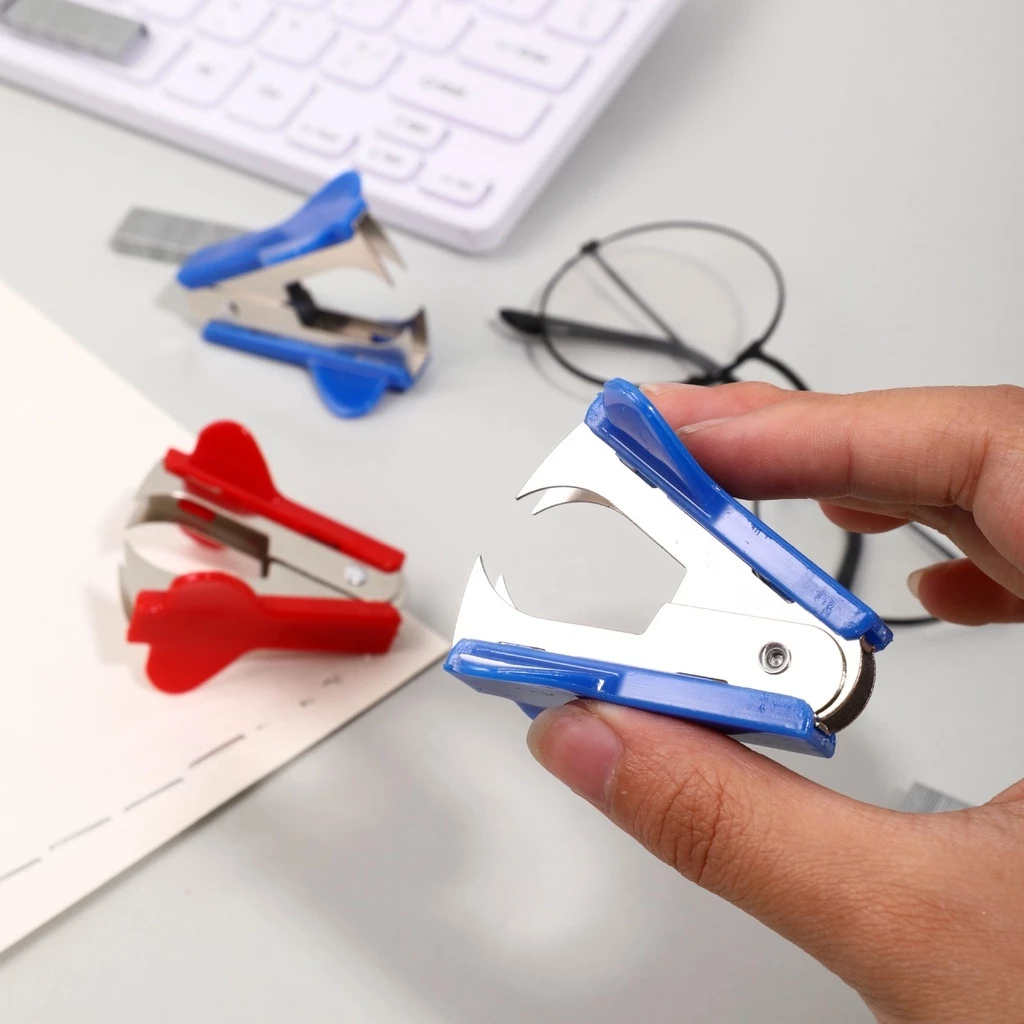Ready Stock Staple Remover Claw Stapler Remover Staples Bullet Removal ...