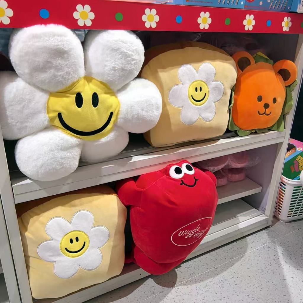 MINISO MINISO Premium Product wiggle wiggle Series Lobster Burger Toast ...