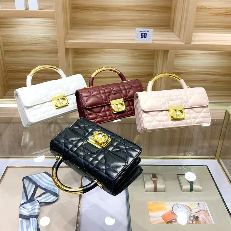 Diamond Chain Bag Casual Shoulder Messenger Portable Small Square Bag ...