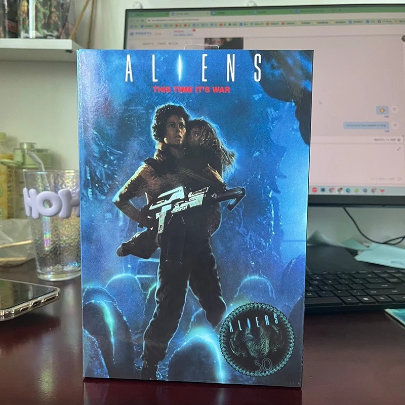 NECA ALIEN 2 LT Ellen Ripley Newt Figure Giger Xenomorph Facehugger ...