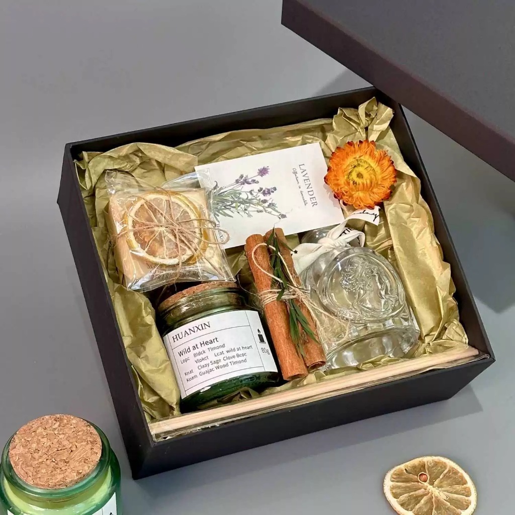 Aromatherapy Candle Essential Oil Gift Box Set Home Fragrance Fire-Free ...