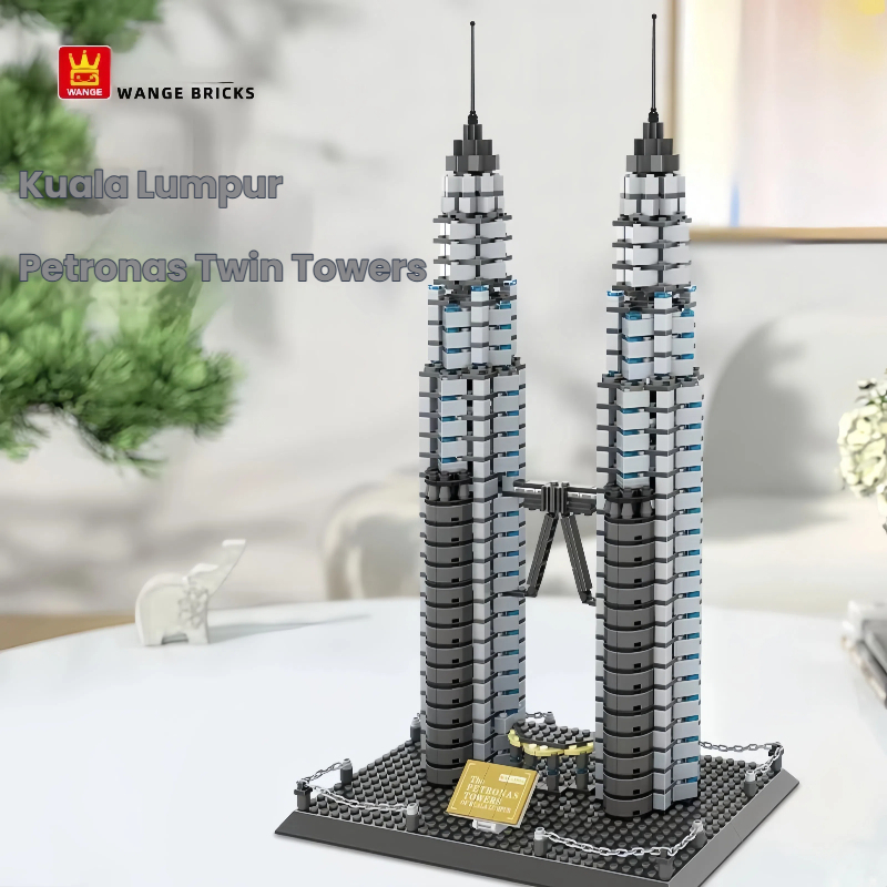 Petronas Twin Towers in Kuala Lumpur Vange Malaysia Petroleum Double ...