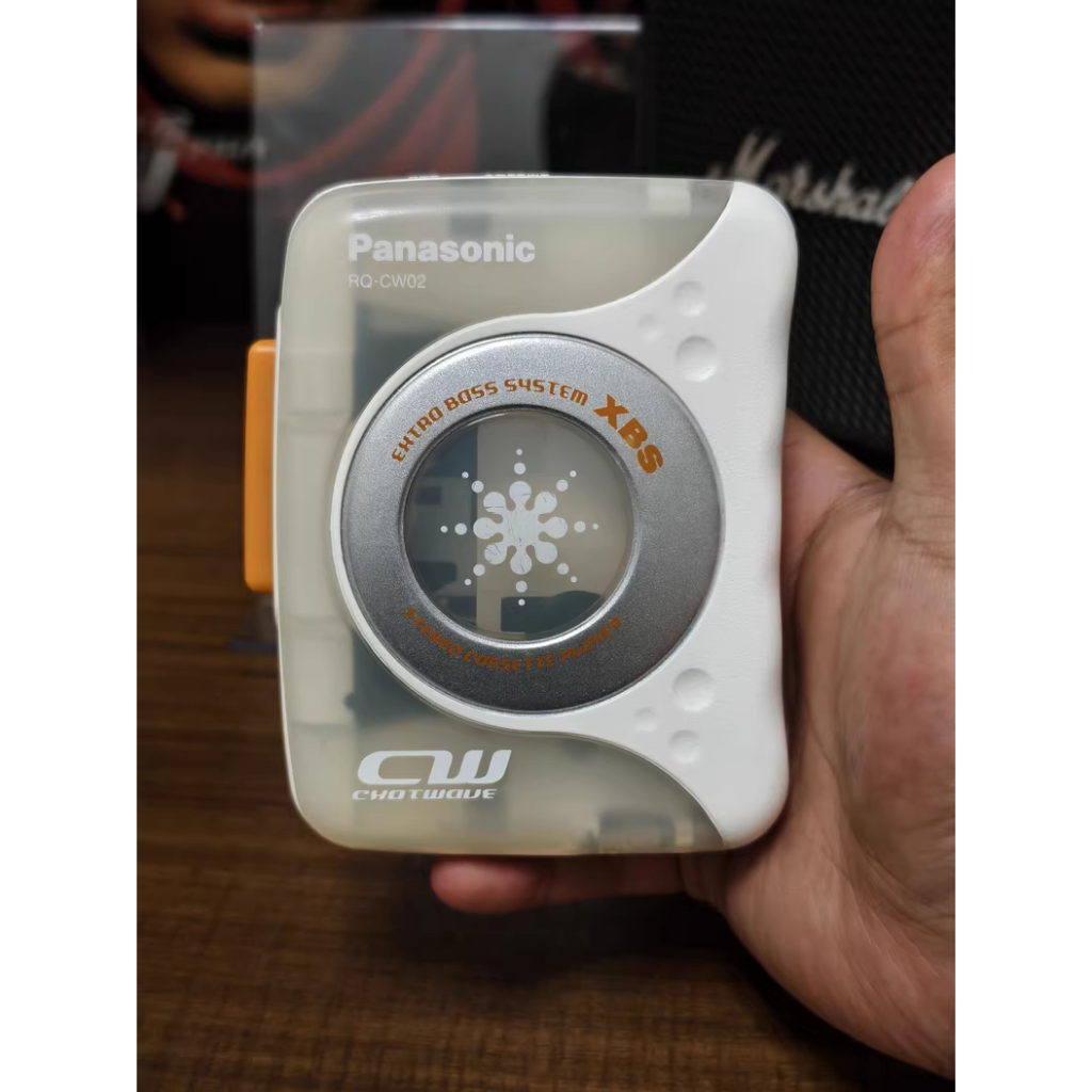 Panasonic RQ-CW02 Automatic Flip Tape Walkman [Transparent white] | Shopee Malaysia