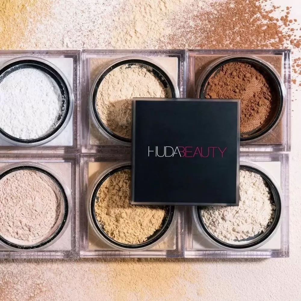 HUDA BEAUTY Easy Bake Loose Baking & Setting Powder | Shopee Malaysia