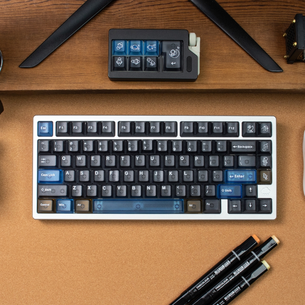 Interstellar Keycaps 153 Keys Foggy transparent Black blue Keycap set ...