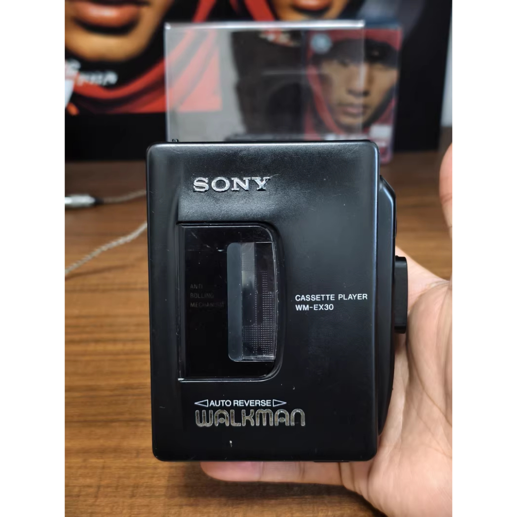 Retro Nostalgic: Sony WM-EX30 Tape Walkman 90s Player | Shopee Malaysia
