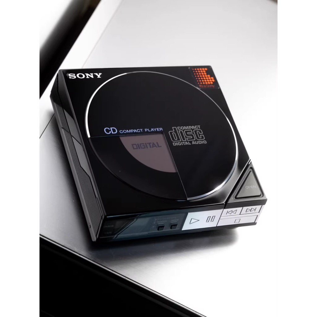 SONY D-50 "The Brick" CD Player - MINT BLACK | Flagship 1984 ...