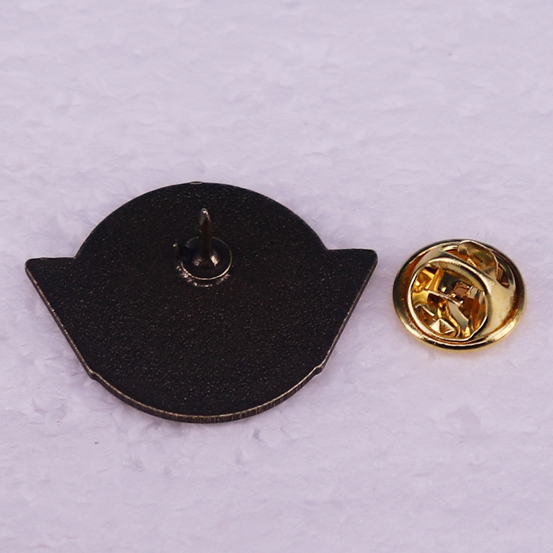 Tojo Clan Majima Family badge Japanese game Yakuza enamel pin jewelry ...