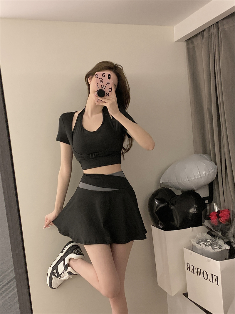 Fit.HER T-shirt New Honey Peach Neck Top With Chest Cushion Short Fit ...