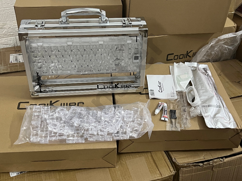【Available in stock】Coolkiller CK68 Polar Bear Mechanical keyboard Ice ...