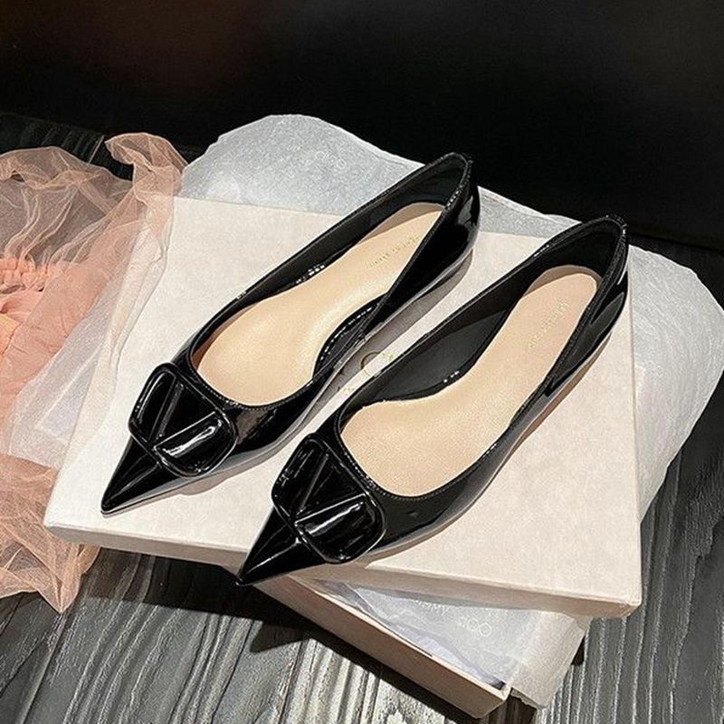 Size 33-44 V-buckle Pointed Flat Shoes Women's 2026 New Hepburn Style ...