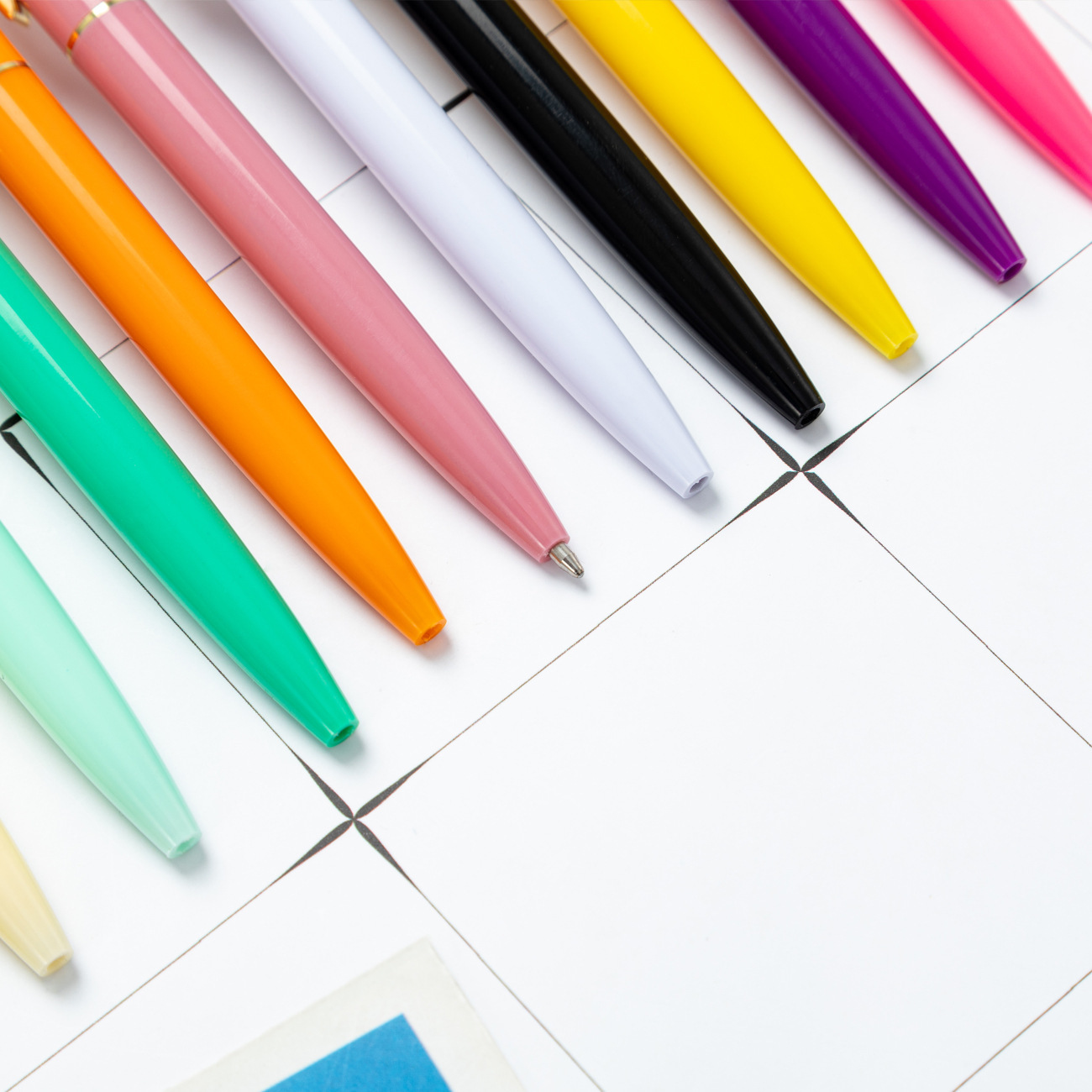 Ballpoint Pen Bulk Black Ink 1.0 mm Medium Point Retractable Stick Pens ...