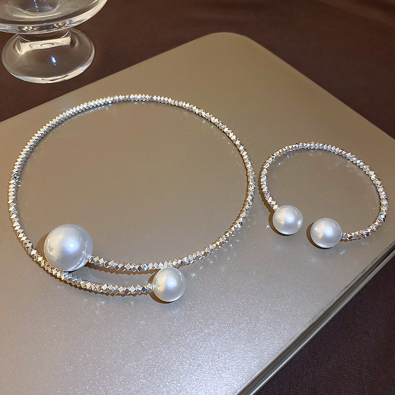 Broken Silver Two Pearl Open Collars Summer Influencer New Style Unique ...