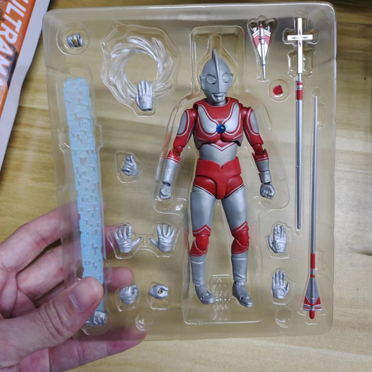 New SHF Ultraman Jack Shfiguarts Movable Action Figure First Generation ...
