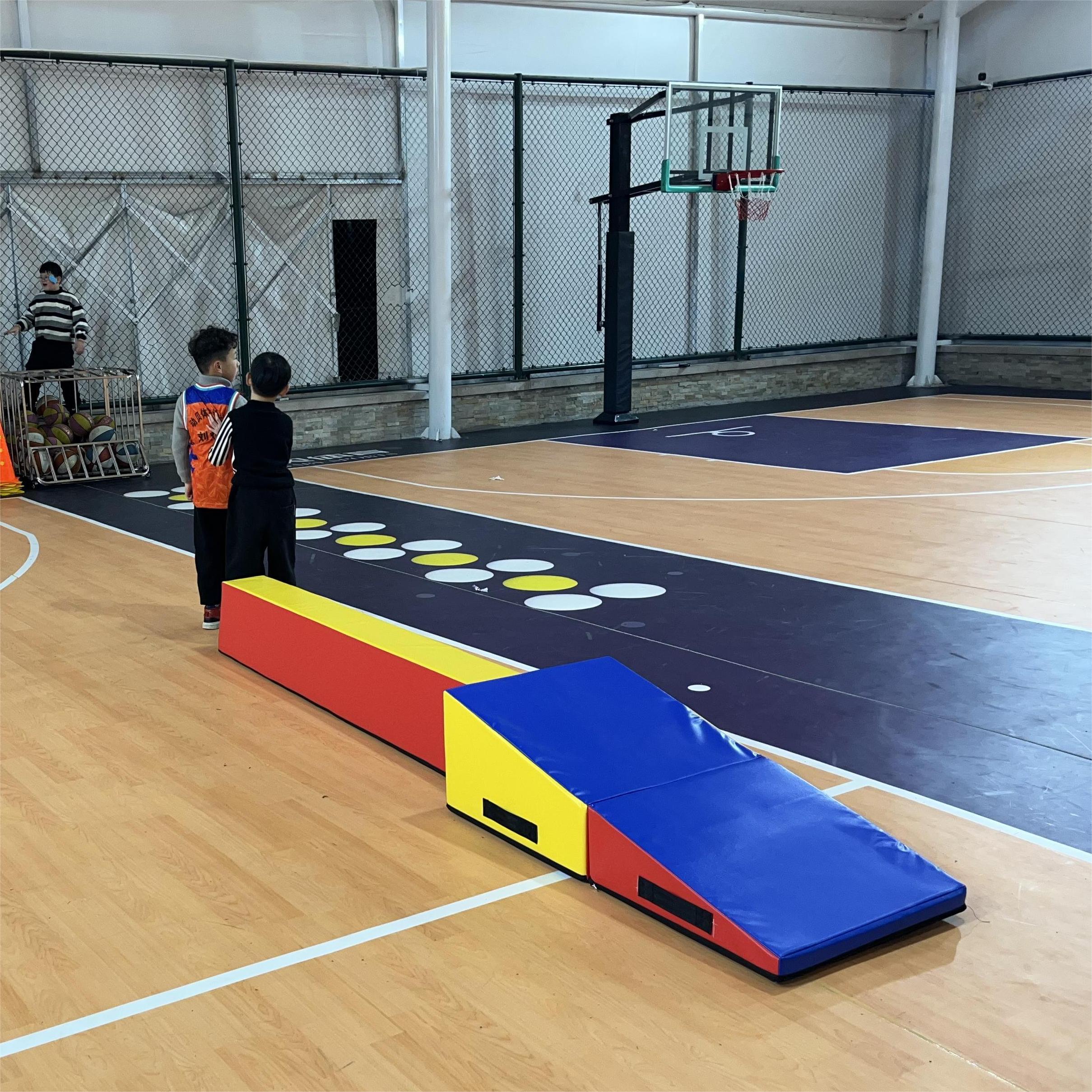 Foldable Soft Gymnastics Mat Triangular Slope Mat Taekwondo Protective ...