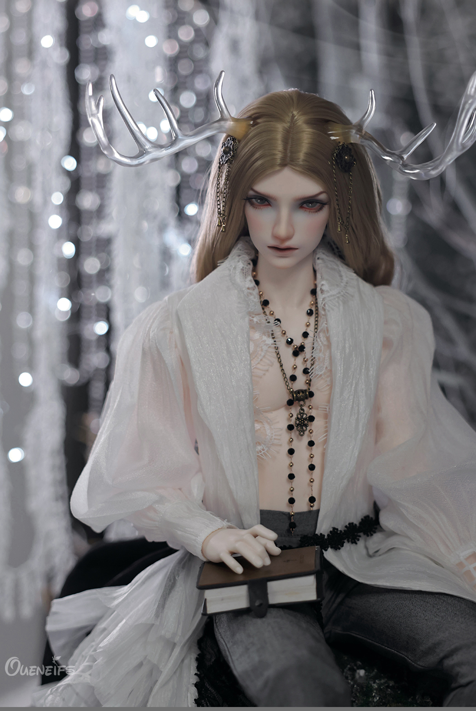 Shuga Fairy Doll BJD Rozen 1/3 Resin Doll Black Cloak Godfather Toys ...