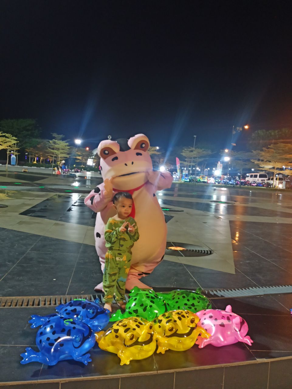 Influencer Frog Balloon Wholesale Inflatable Frog Luminous Toad Frog ...