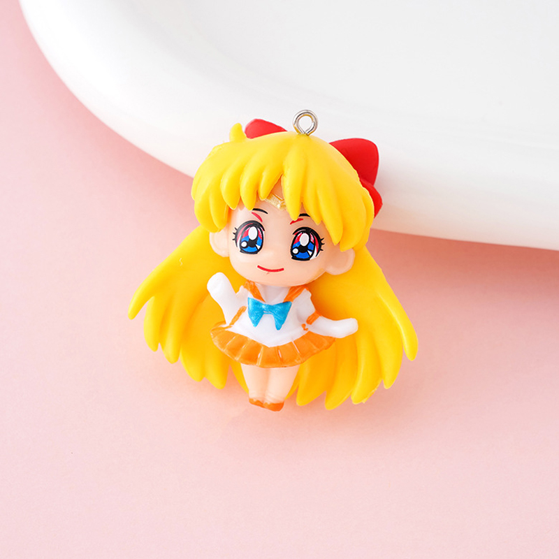 1Pcs 4.8cm Anime Sailor Moon Figure Tsukino Usagi Chiba Mamoru Chibiusa ...
