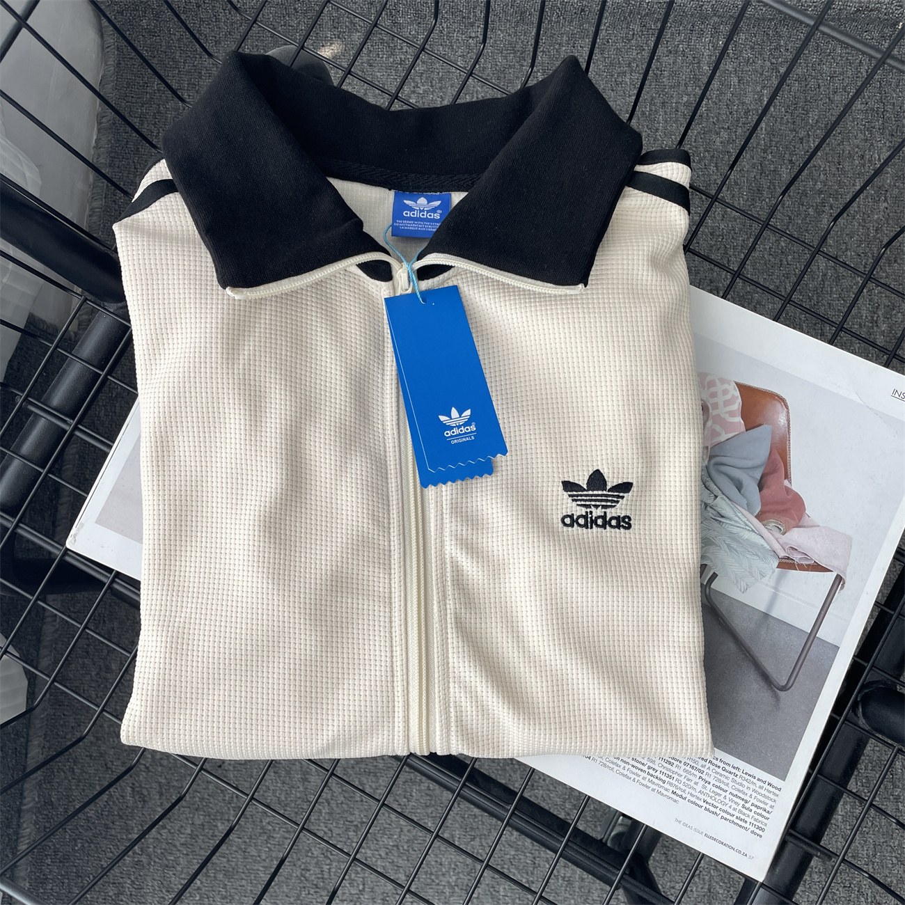 ADICOLOR CLASSICS SST SPORTS JACKET COAT | Shopee Malaysia