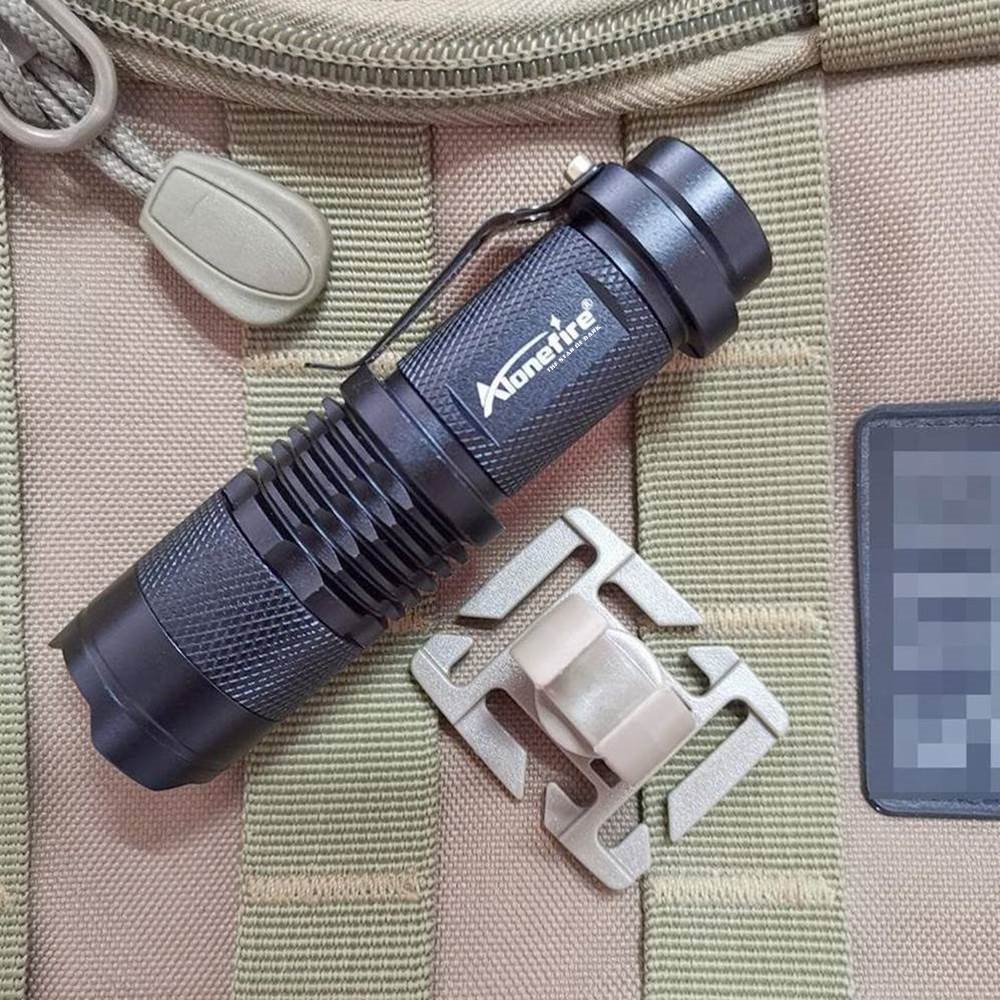 AloneFire LED Flashlight Swivel U Ring Clip Webbing Clamp Backpack ...