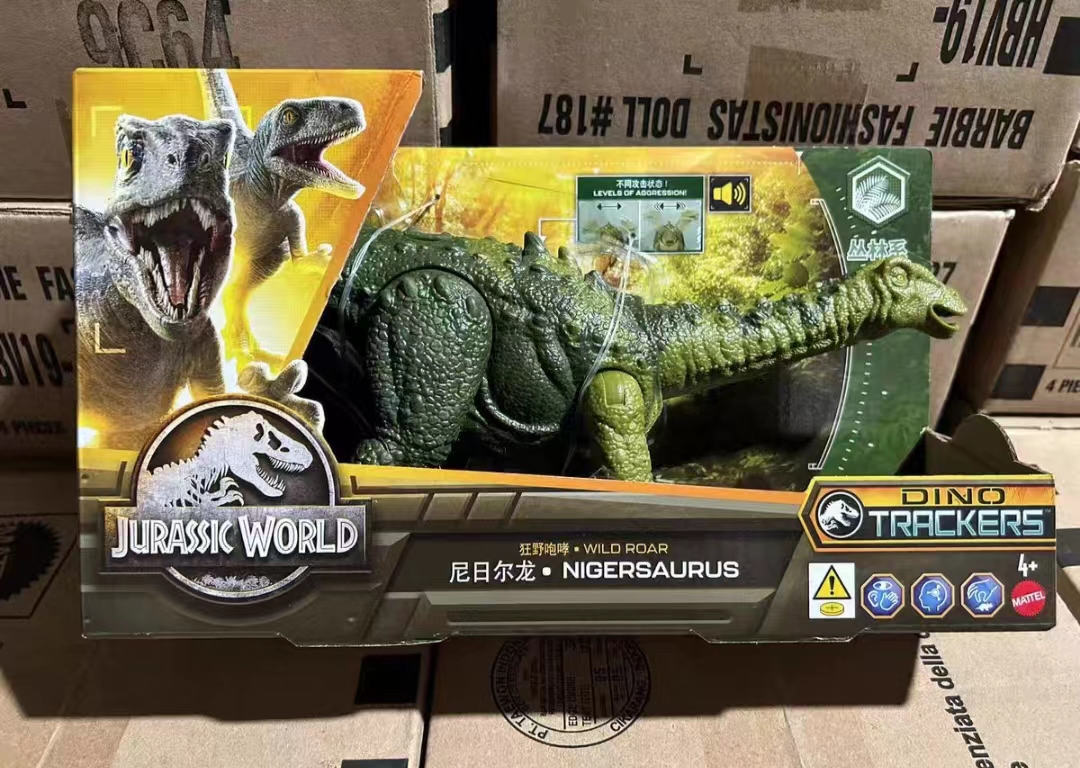 Jurassic World Dinosaur Toy Nigersaurus with Roar Sound & Attack Action ...