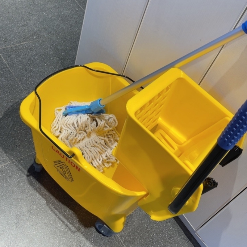 Mop Cart Bucket With Wheel Castor 20L Mop Dehydration Basket Pail ...