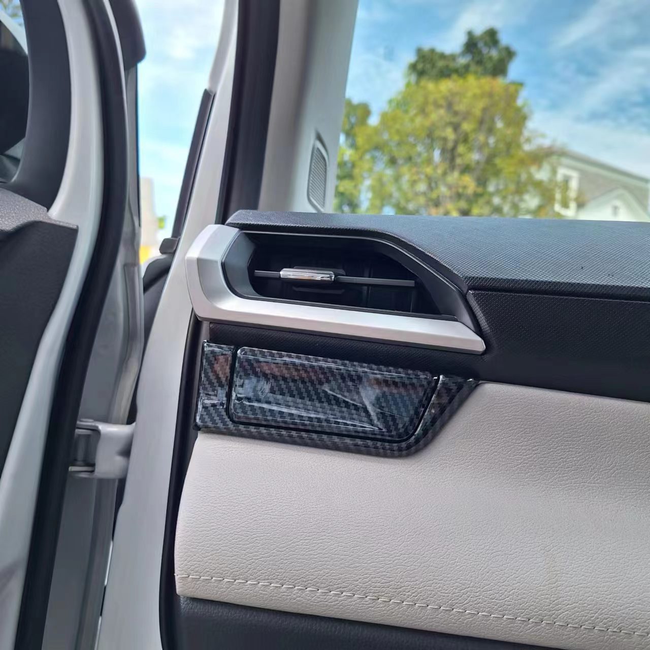 Toyota Veloz W101 (2022-Present) Carbon Fiber Pattern window Switch ...