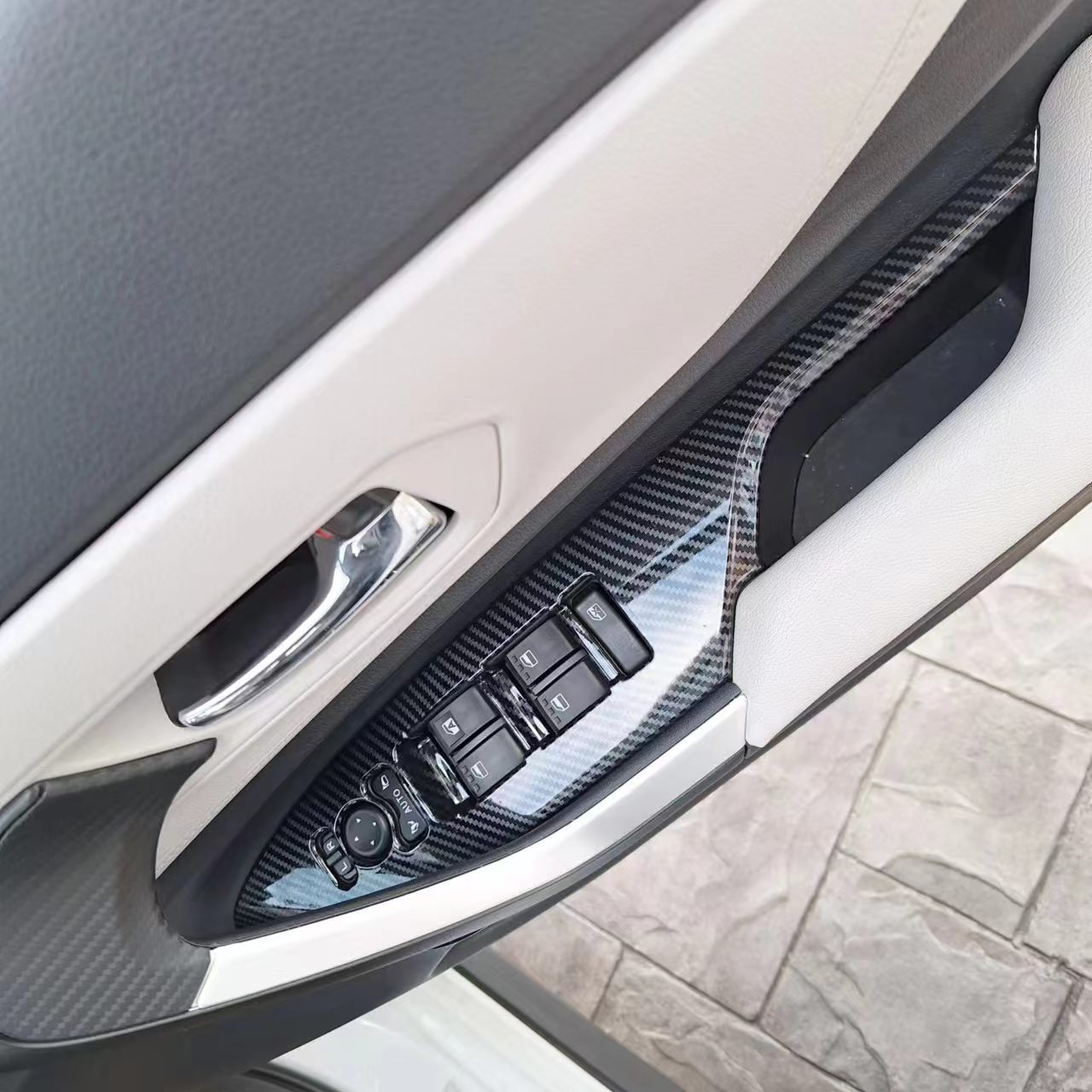 Toyota Veloz W101 (2022-Present) Carbon Fiber Pattern window Switch ...