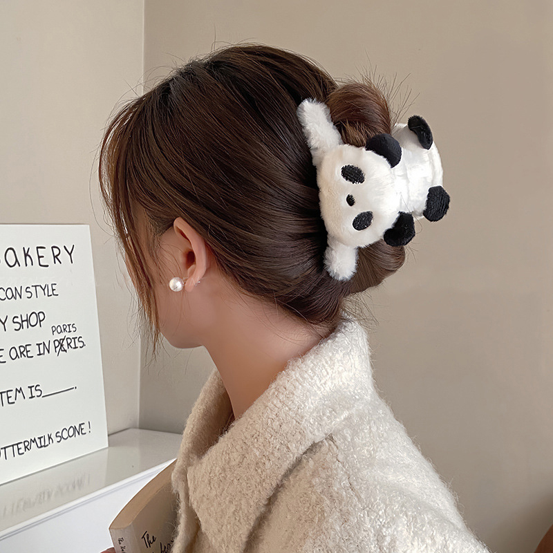 Cute Plush Hair Clips Autumn And Winter Large Shark Clips Cartoon Shape ...