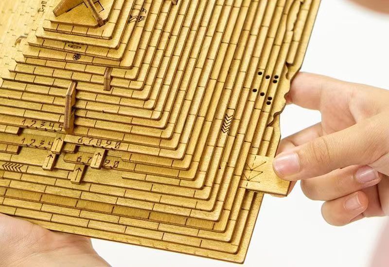 [Ready Stock] 魯班盒 wooden toys montessori Pyramid Decryption Box puzzle ...