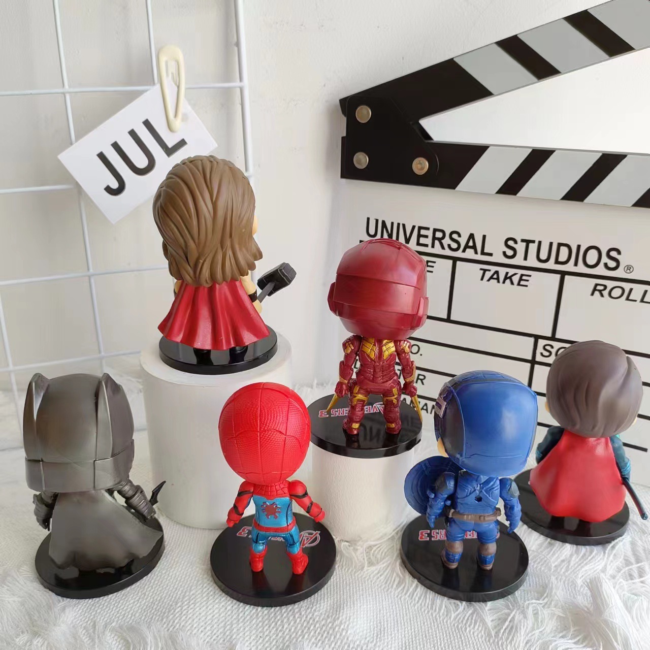 6Pcs/Set 10cm Marvel The Avengers Spider-Man Iron Man Hulk Superman Batman Thor Loki Thanos ...