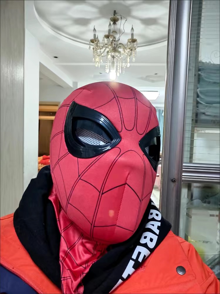 Spider-man Headgear Eyes Movable Manual Winking Mask Superhero Headgear ...