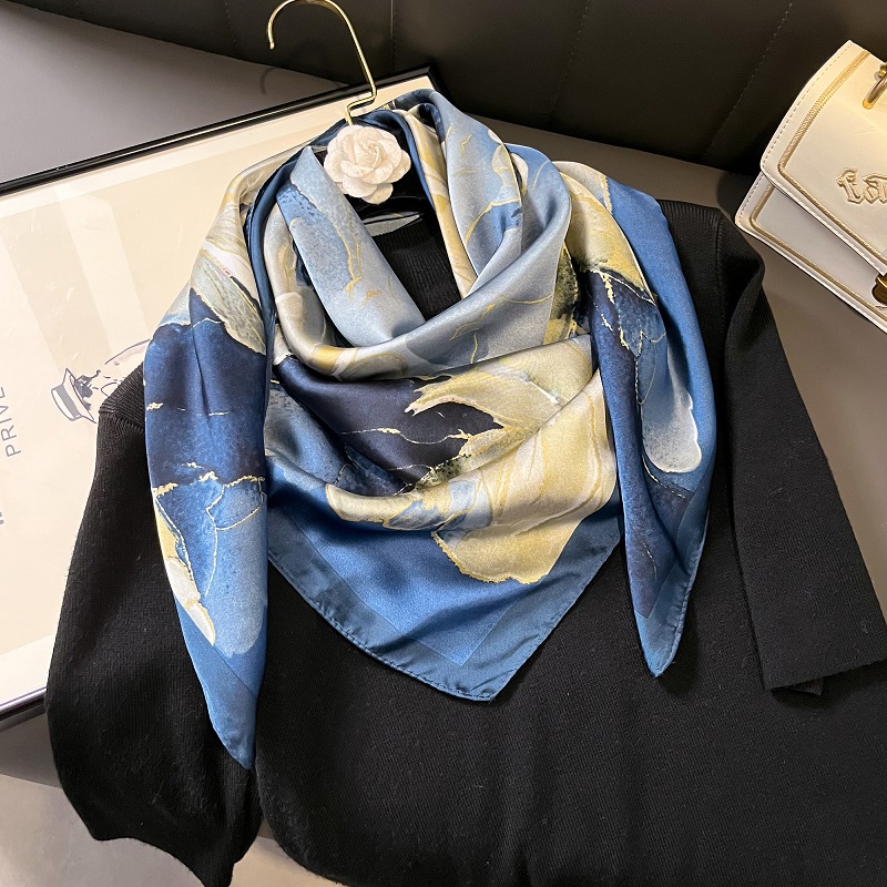 LISA Fashion Scarf 90x90cm Square Scarves Silk Feel Scarf Women's ...