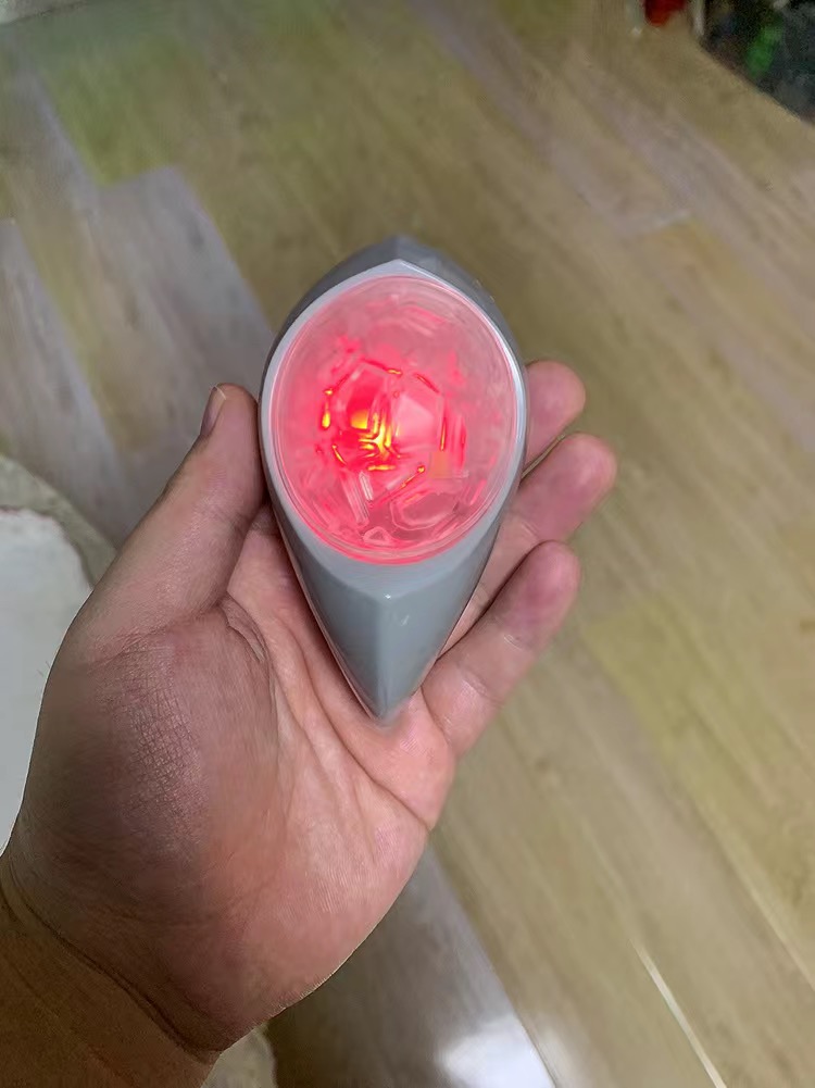 Ultraman Tiga chest light lamp timer luminous sound red and blue light ...