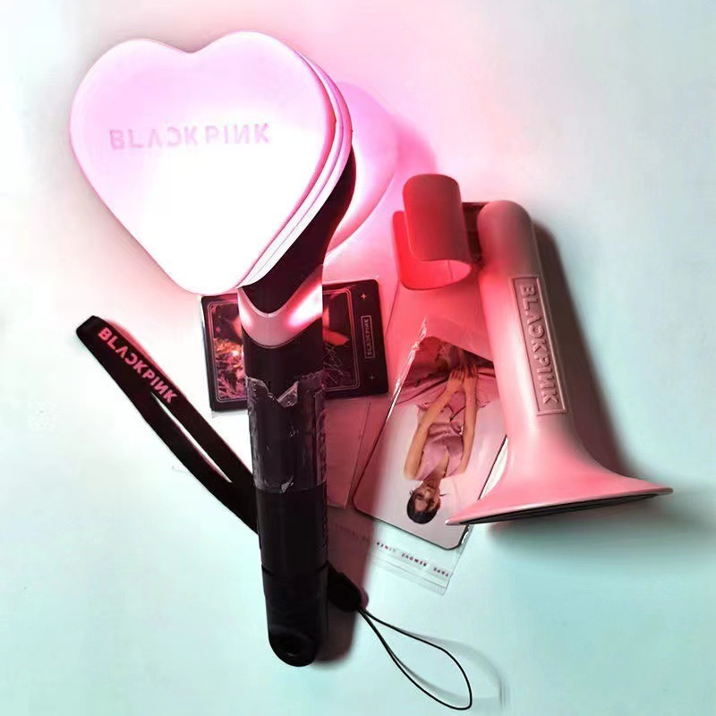 Blackpink Ver.2 supports light sticks JENNIE JISOO ROSIE LISA concert ...