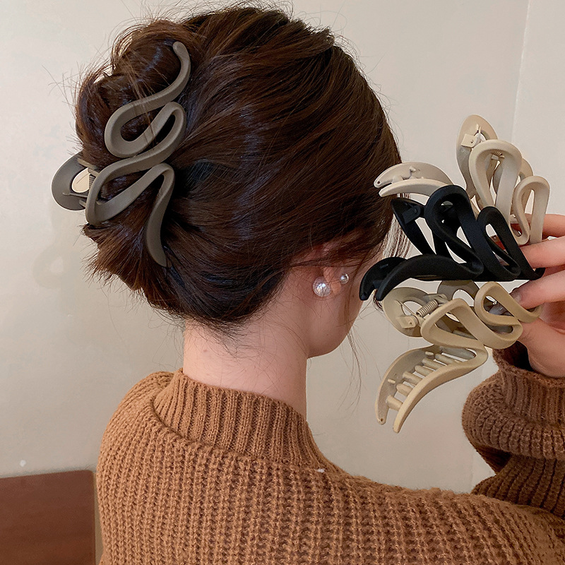 Acrylic Wave Hair Clip - Retro Shark Clip for Women | Shopee Malaysia