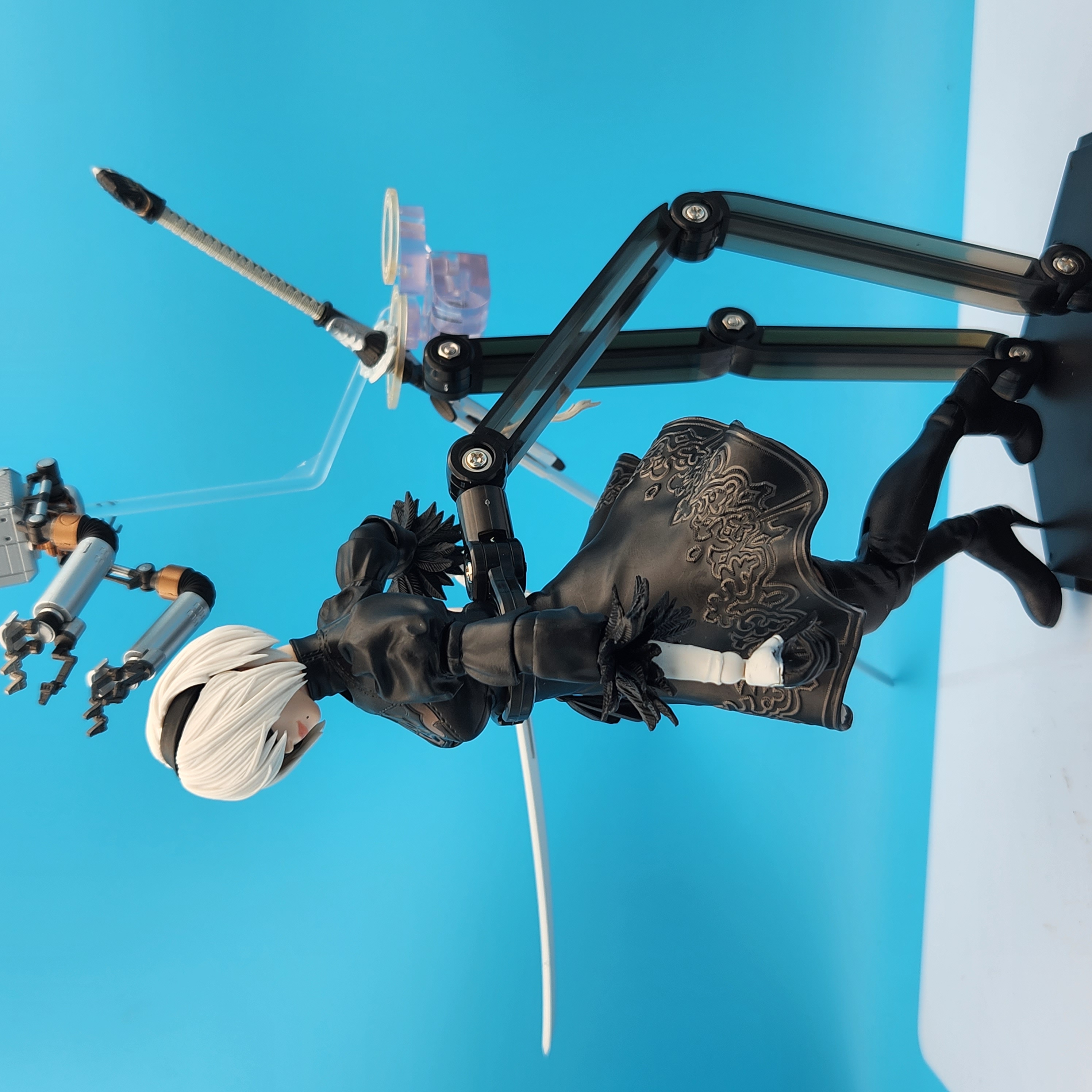 【New Arrival】 NieR:Automata - PLAY ARTS PA YoRHa No. 2 Type B Figma 25 ...