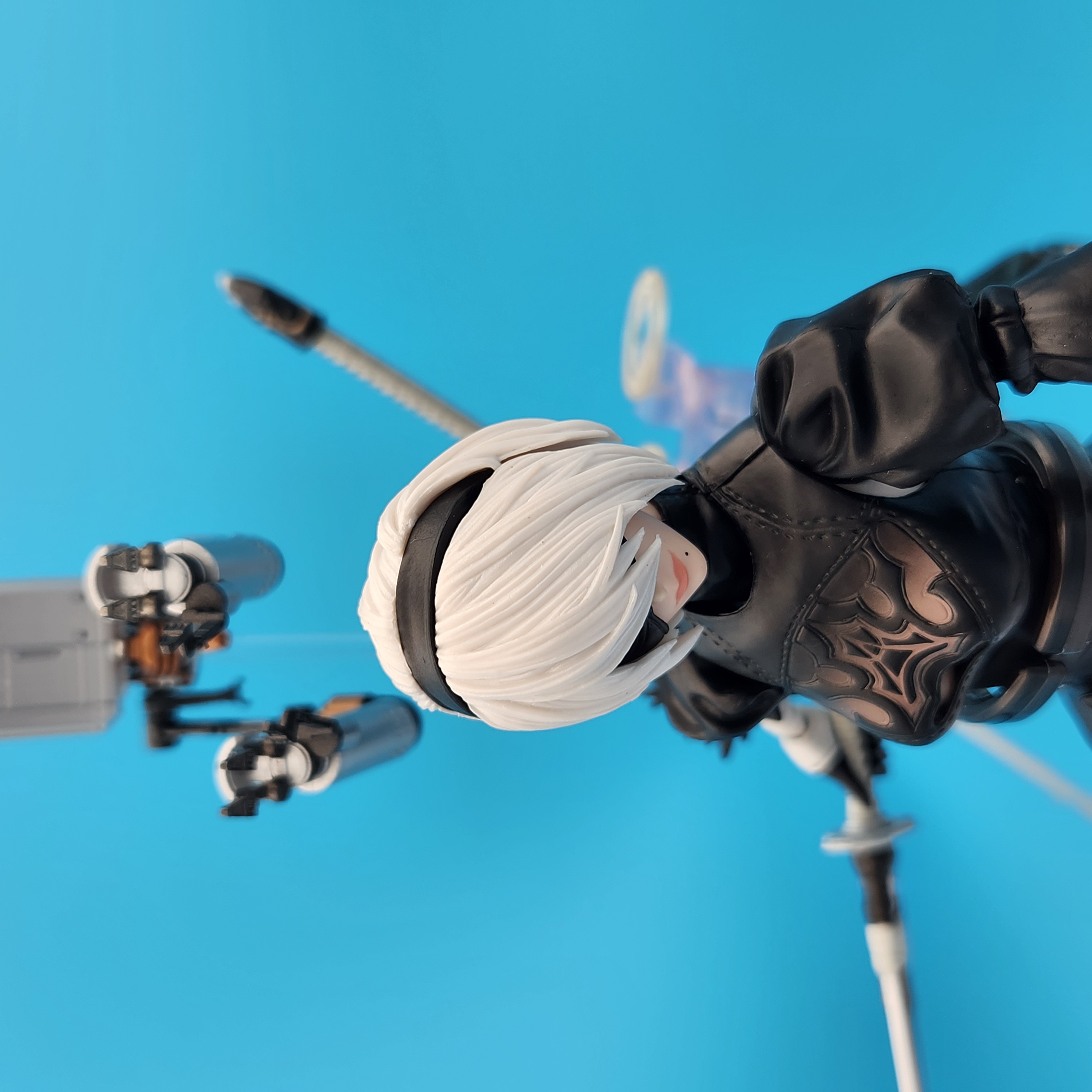 【New Arrival】 NieR:Automata - PLAY ARTS PA YoRHa No. 2 Type B Figma 25 ...