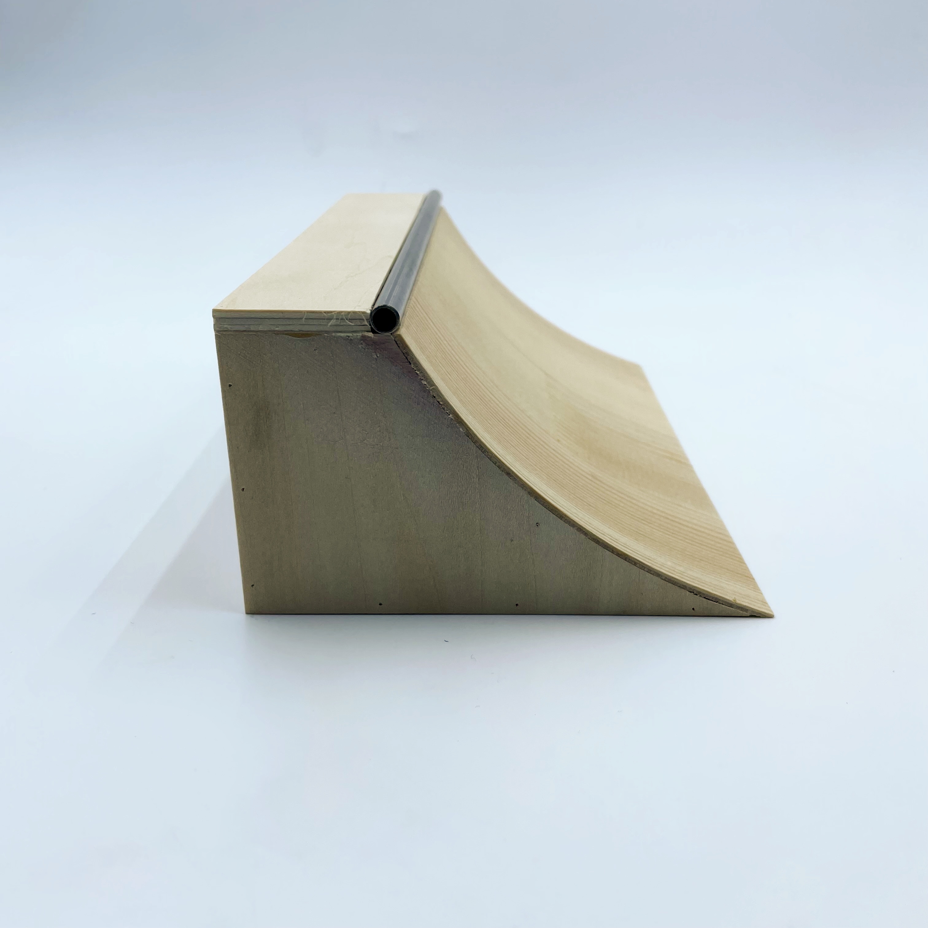 New Fingerboard Ramp Wooden Obstacle Quarter Pipe for Finger Skateboard ...
