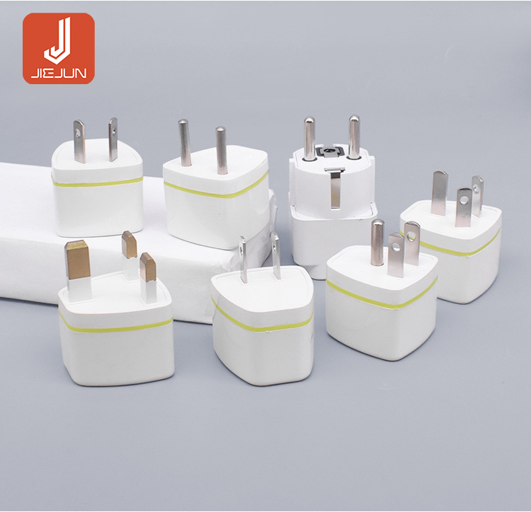 Universal AU UK US EU Plug Adapter US to EU Converter Black/White ...