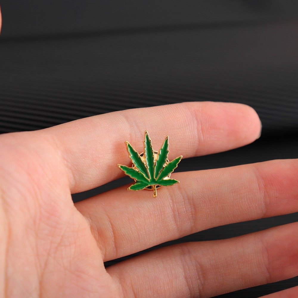 Weed Leaf Enamel Alloy Brooch Badge Collar Clothes Bag Decoration ...