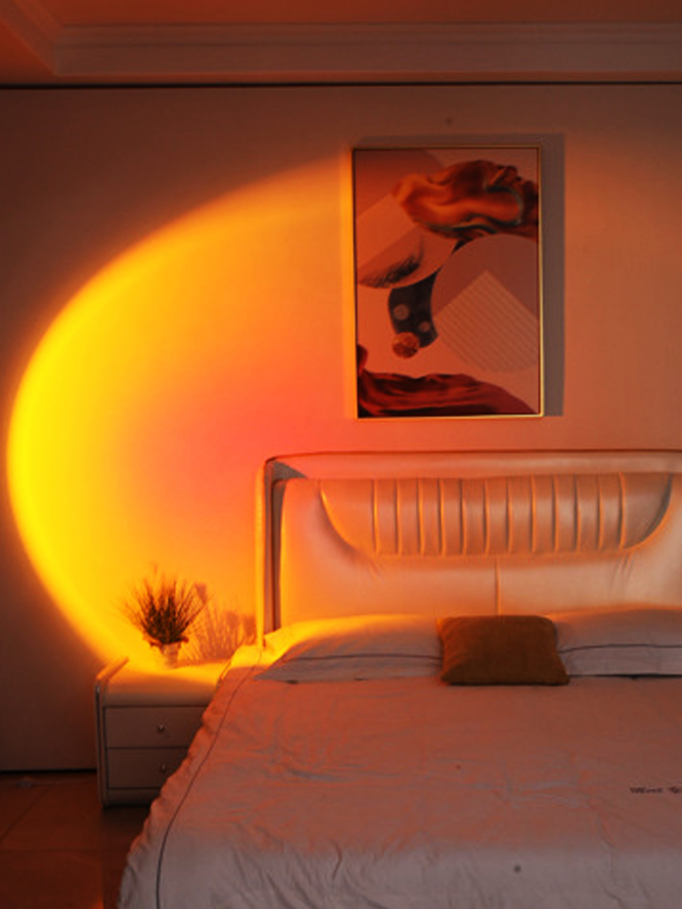 Sunset Lamp Projection LED Light with Remote Control, 16 Colours Night ...