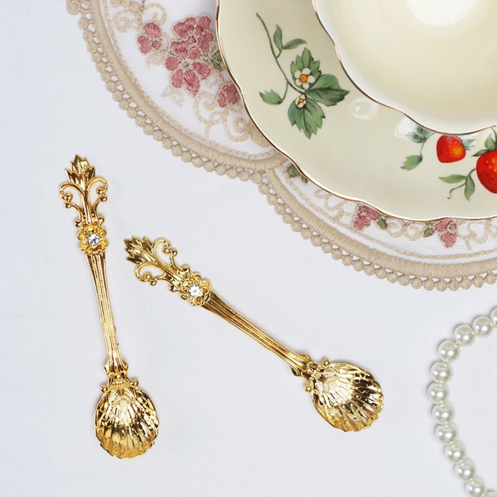 6Pcs/Set Vintage Carved Coffee Spoon Teaspoon Retro Zinc Alloy Dessert ...