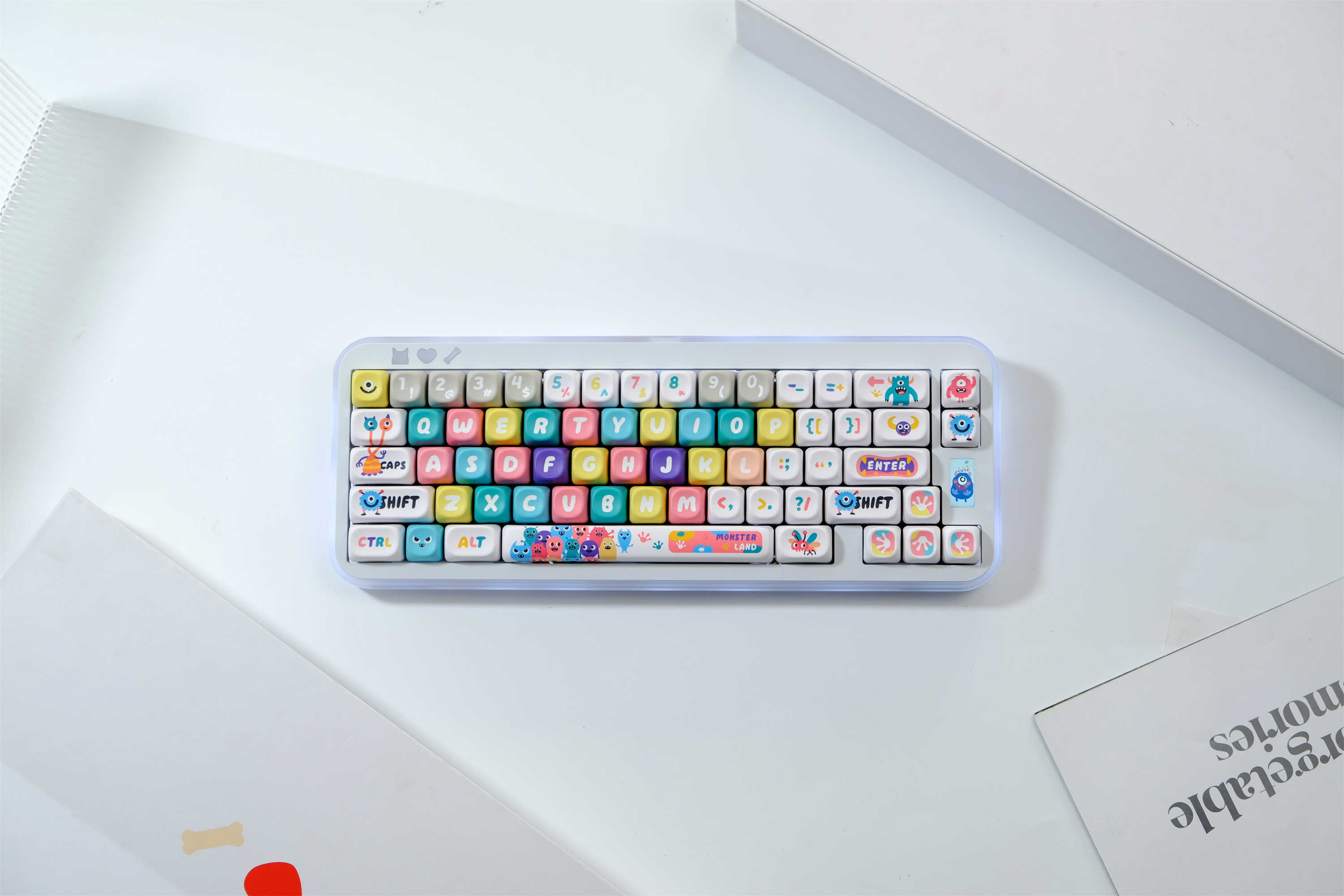 GMK Little Monster keycaps, 126 Keys keycaps MOA Profile DYE-SUB ...