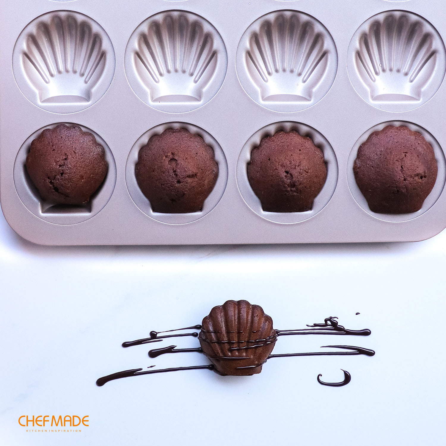 CHEFMADE Madeleine Pan, Nonstick 12 Cavity Scallop Shell Bakeware ...
