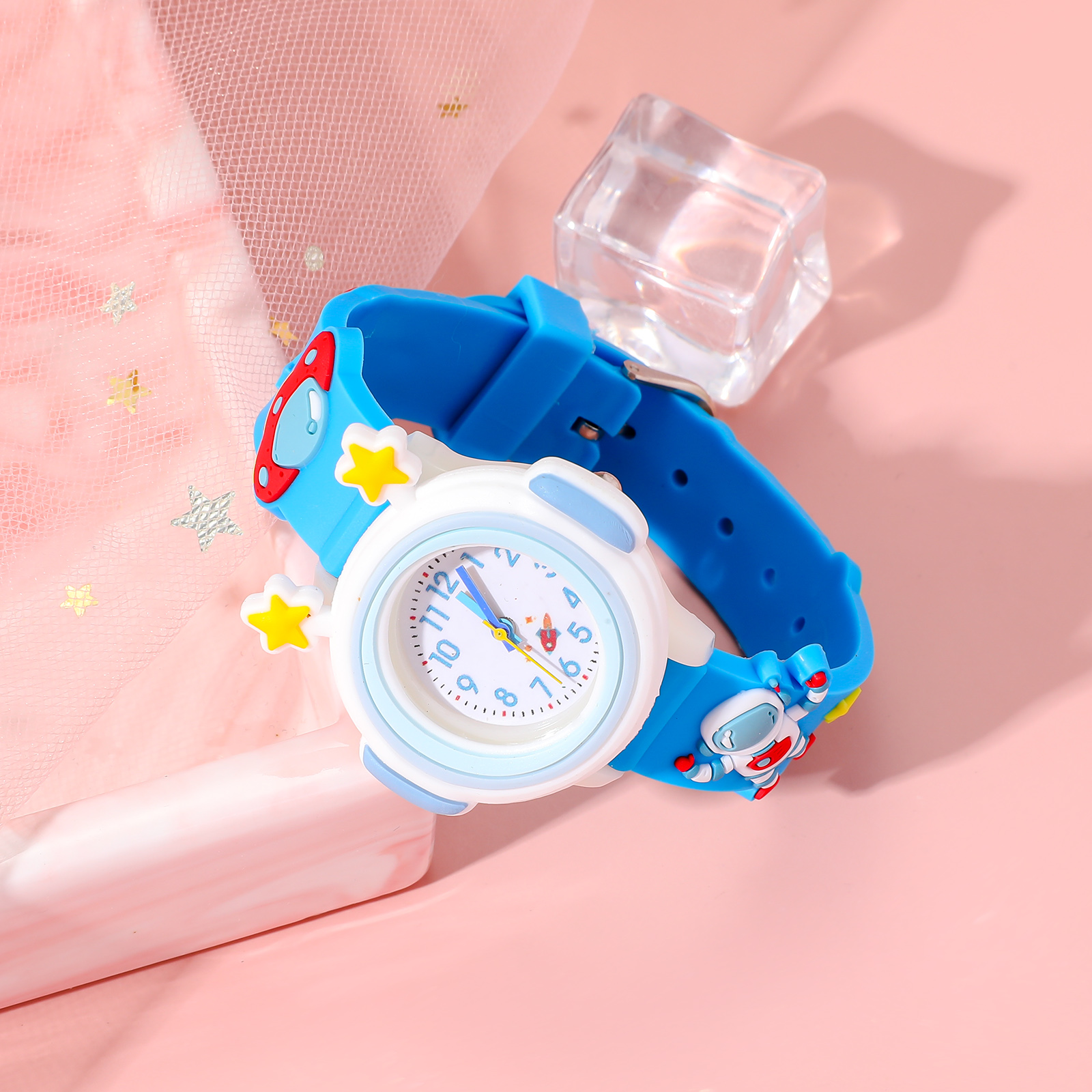 The new Children's cartoon astronaut silica gel quartz watch | Shopee ...