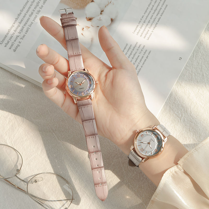 *Ready stock* Trendy Women's Watch Fashionable Unisex Watch Quartz ...