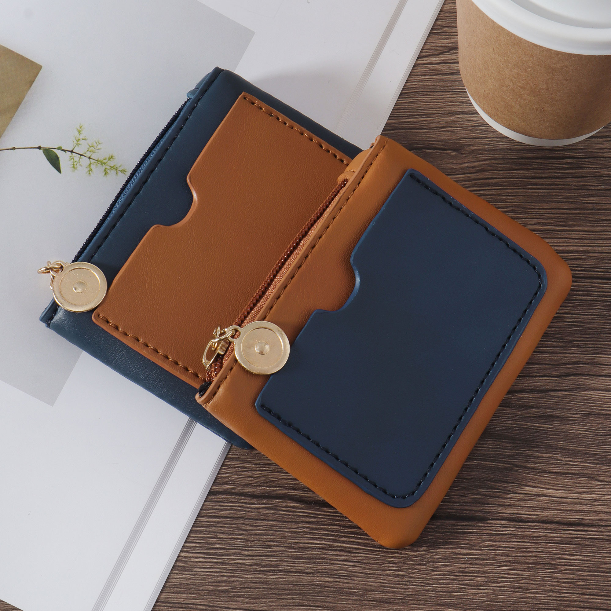 High quality PU leather credit card storage bag, simple and casual ...