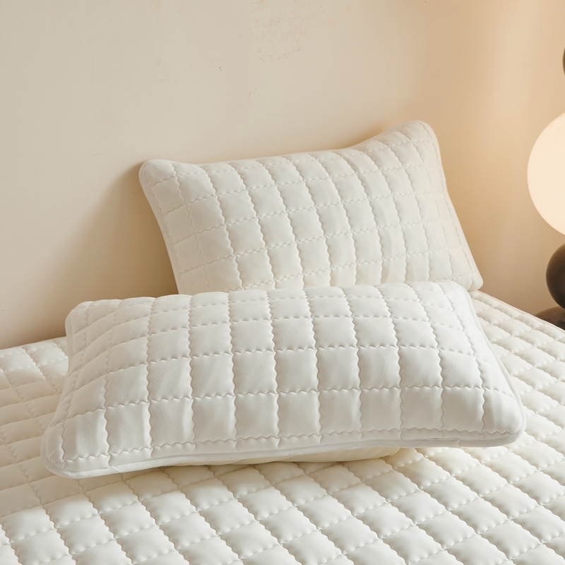 100% waterproof tatami Mattress Protector 100% waterproof Waterproof ...