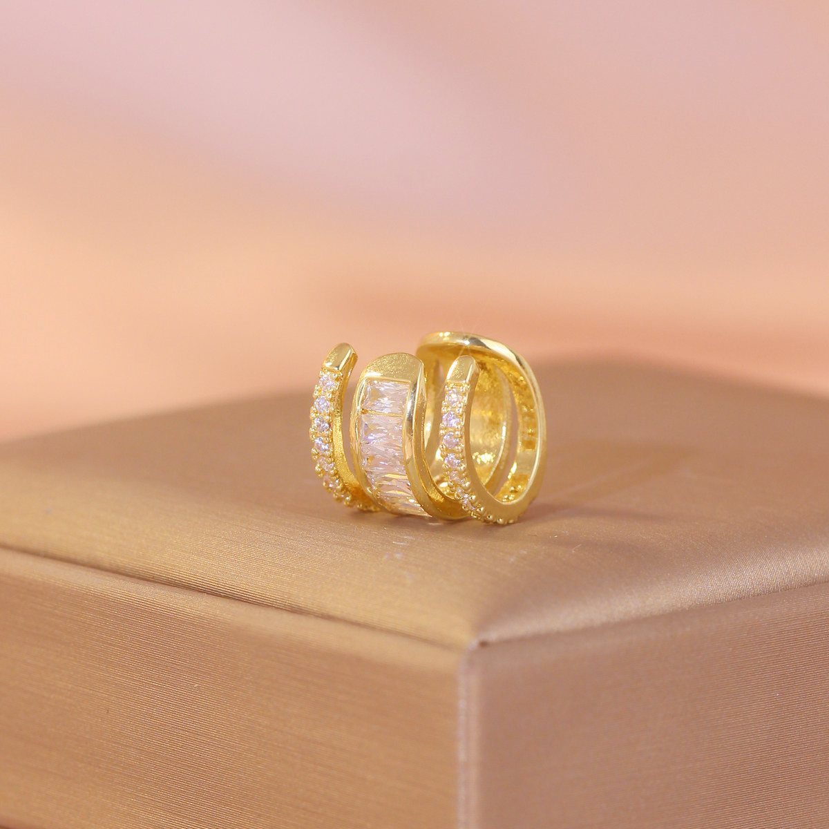 1 Single Ear Bone Clip Zircon Copper Earrings Ladies Non-Pierced Ear ...